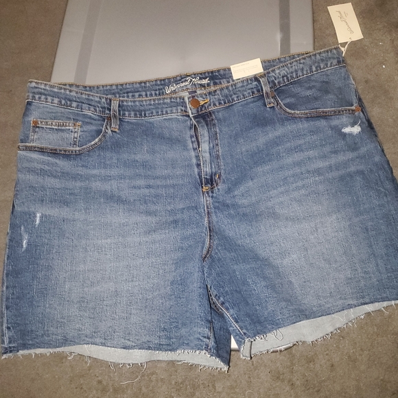 Universal Thread | Shorts | Universal Threads Denim Shorts Nwt | Poshmark